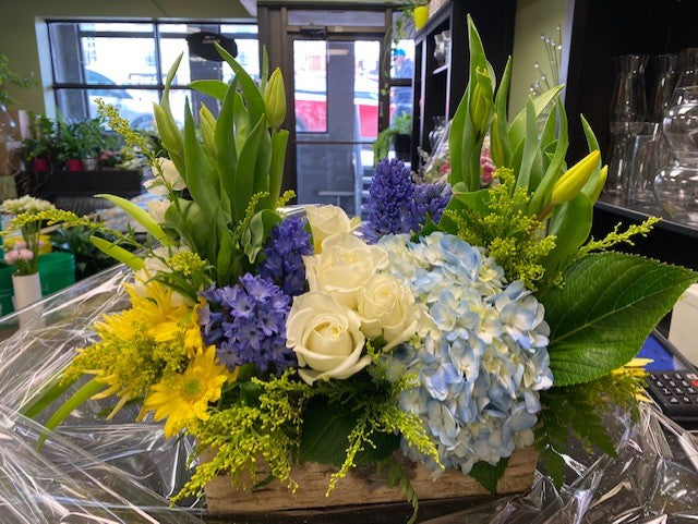 Florists Choice | Custom Flower Arrangements by Euro Flowers